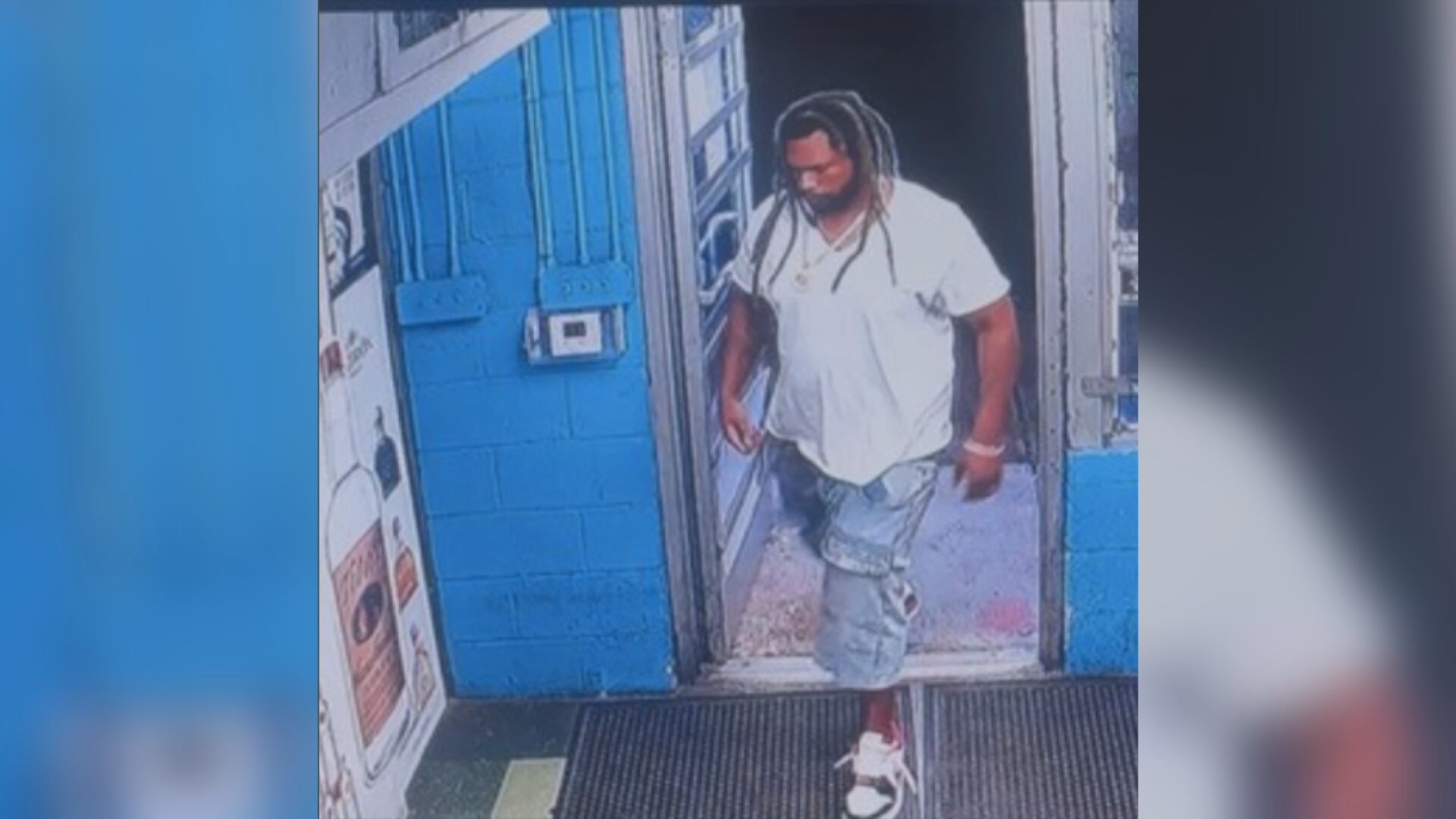 Savannah police seek person in auto theft, fraud case