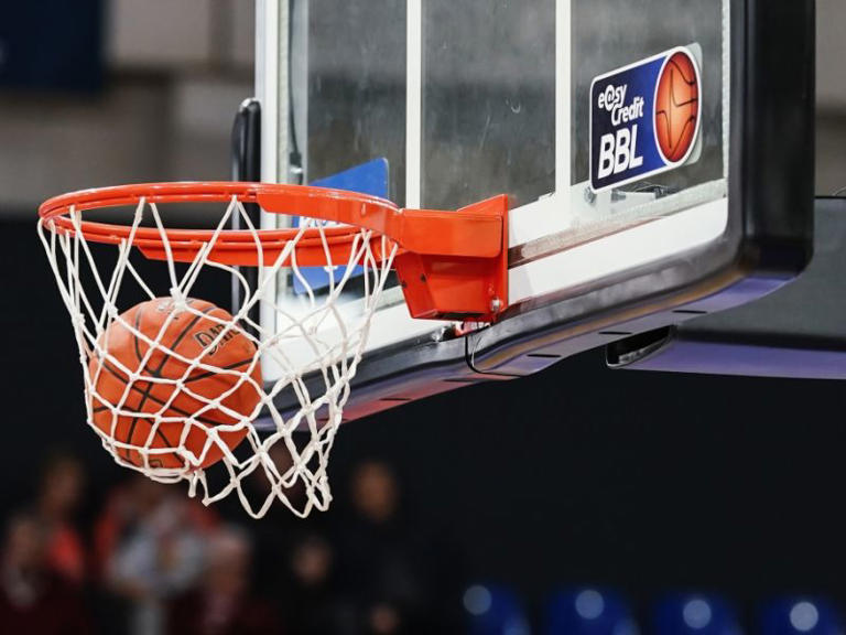 ALBA BERLIN vs. Bamberg Baskets im Livestream: Ausgangslage, Tickets ...