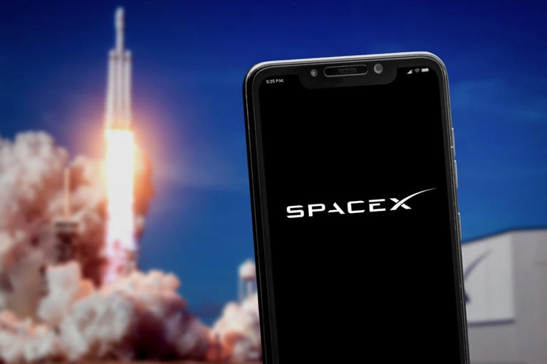 SpaceX's 'Craziest IPO ever' makes Wall Street do the math on a million ...