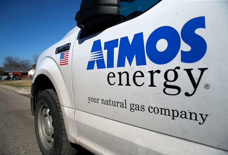 Dallas approves Atmos deal raising average residential gas bills by $9. ...