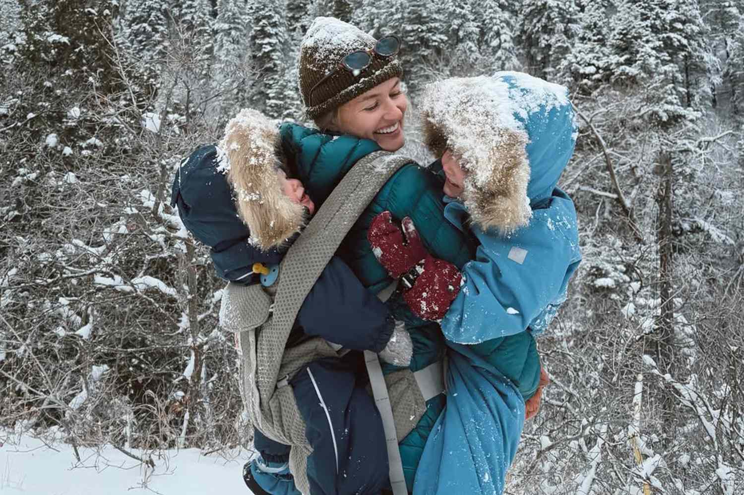 Mom gets criticized for taking her young kids hiking in the cold. She ...