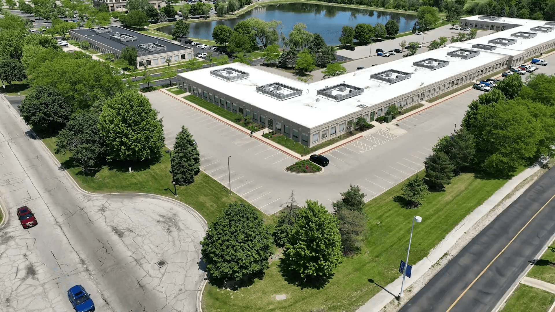 Suburban therapy center suddenly shuts down; parents, workers call for ...