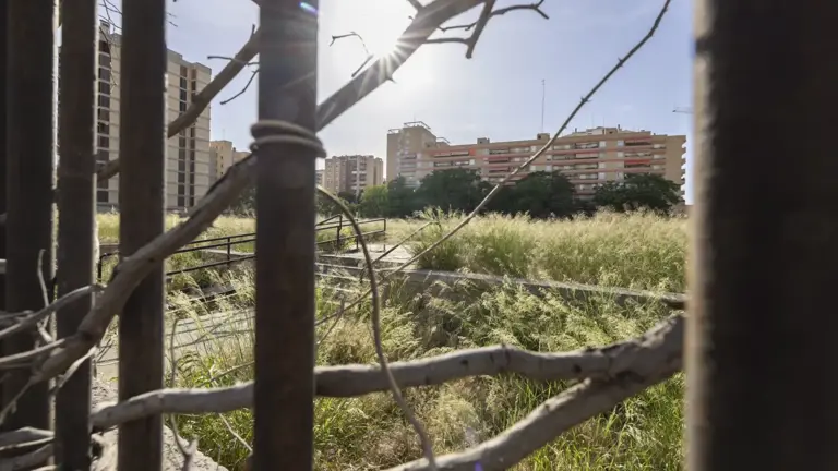 Los pisos de lujos y las residencias de 'Living Romareda' de Zaragoza ...