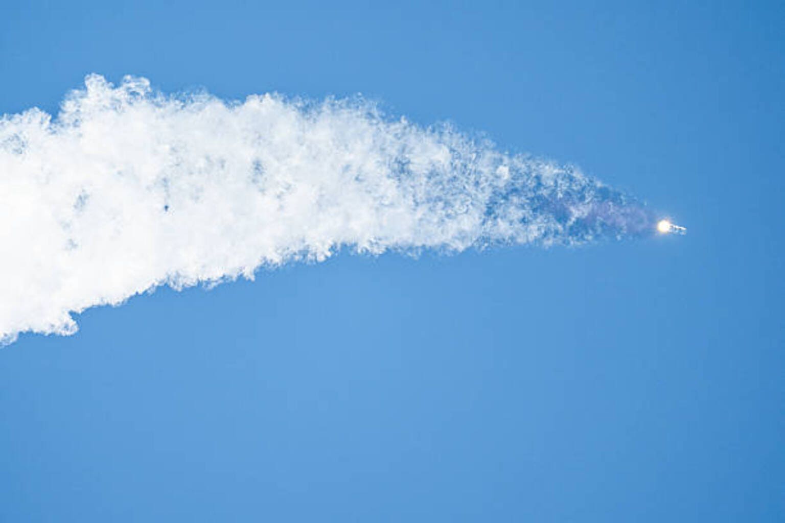 FAA grounds SpaceX Starship flights pending probe into booster failure