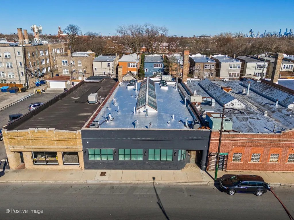 See inside: Chicago building transformed by HGTV star Alison Victoria ...