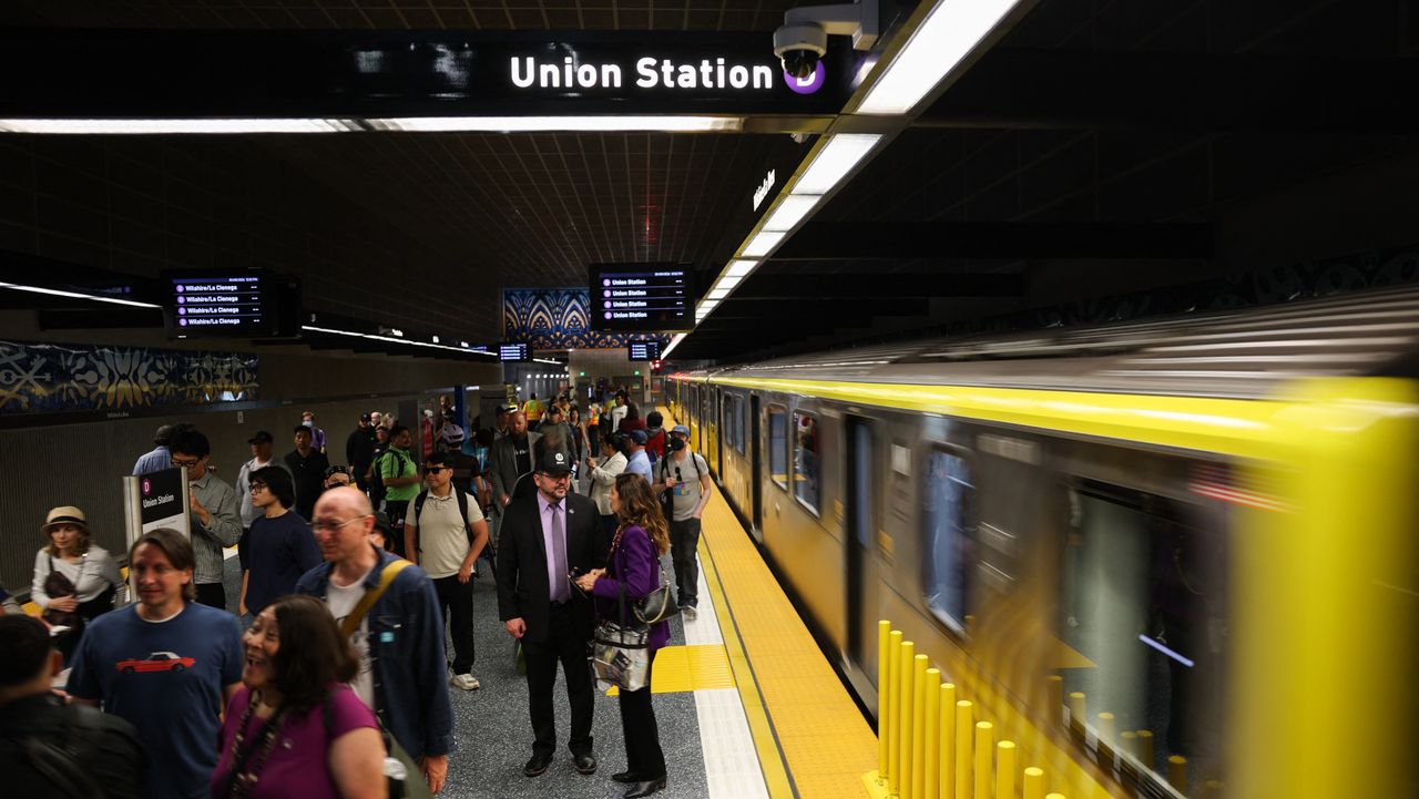 Los Angeles transit system hack blamed on Iranian attackers - but they ...