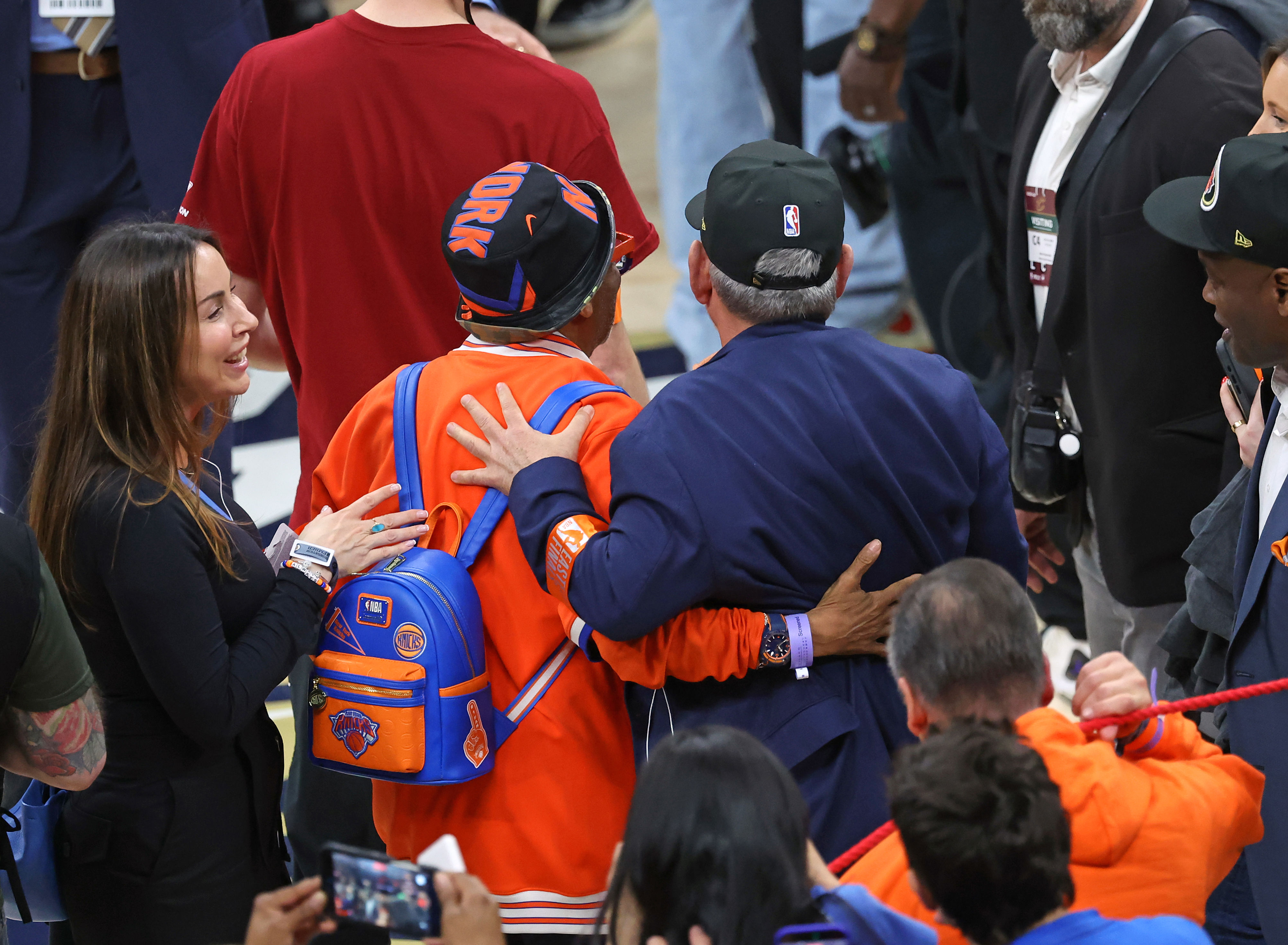 Knicks owner James Dolan and Spike Lee heal feud during Game 4