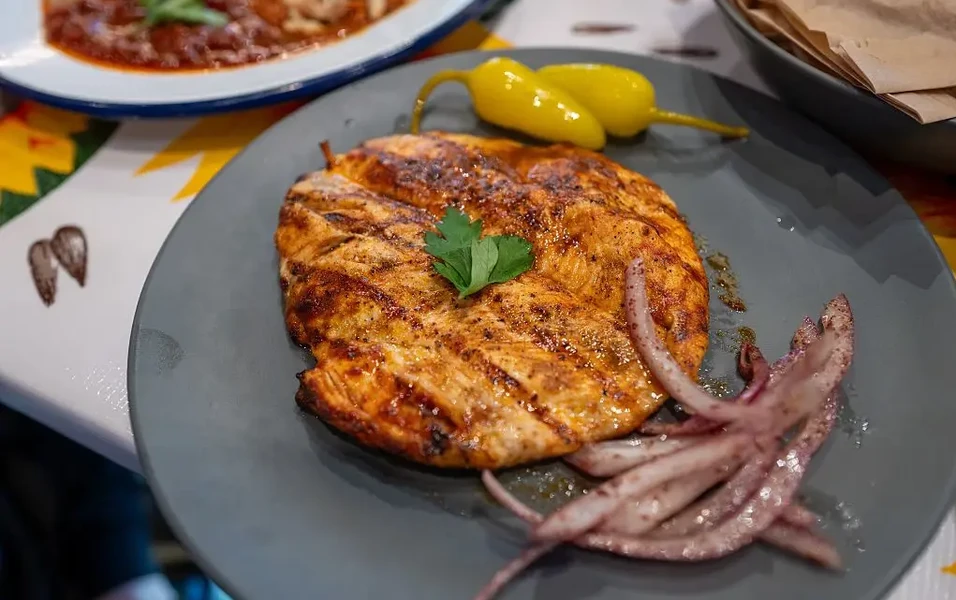Grilled chicken secrets for juicy perfection