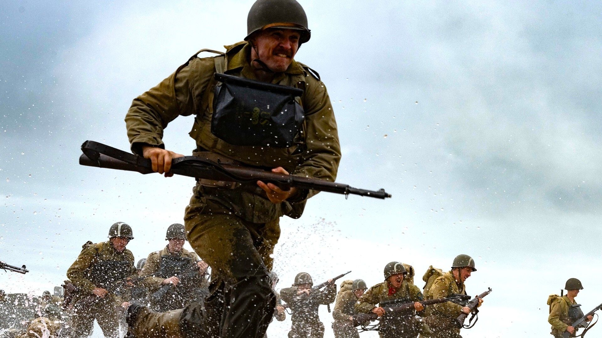Brendan Fraser's WWII epic 'Pressure' lands solid Rotten Tomatoes score