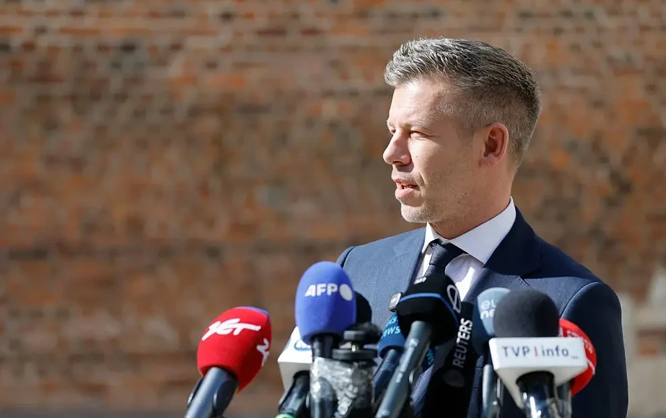 Hungary's new PM seeks EU deal to unlock frozen funds