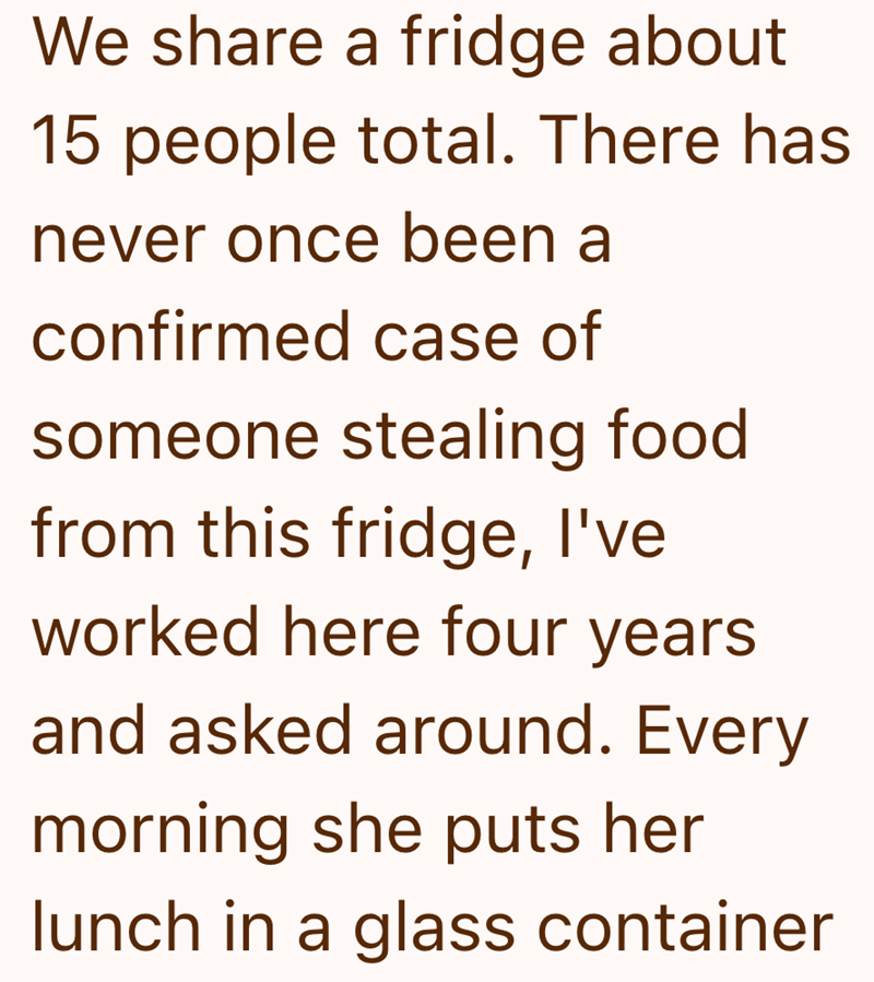 Coworker Sarah leaves passive-aggressive notes on her lunch for 47 days ...