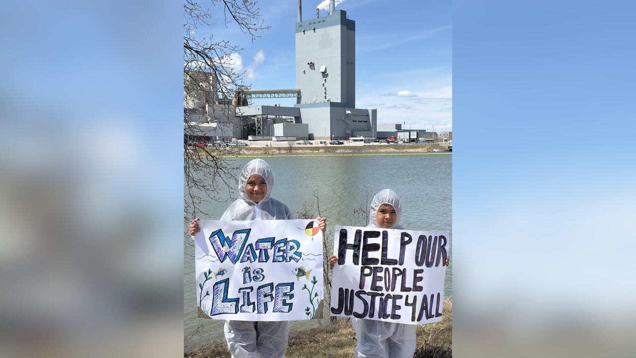 First Nations step up efforts to have Dryden, Ont., paper mill shut ...