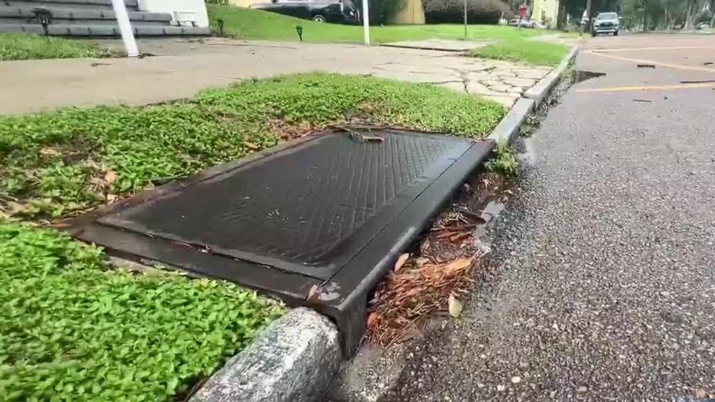 New Orleans residents urged to report clogged storm drains