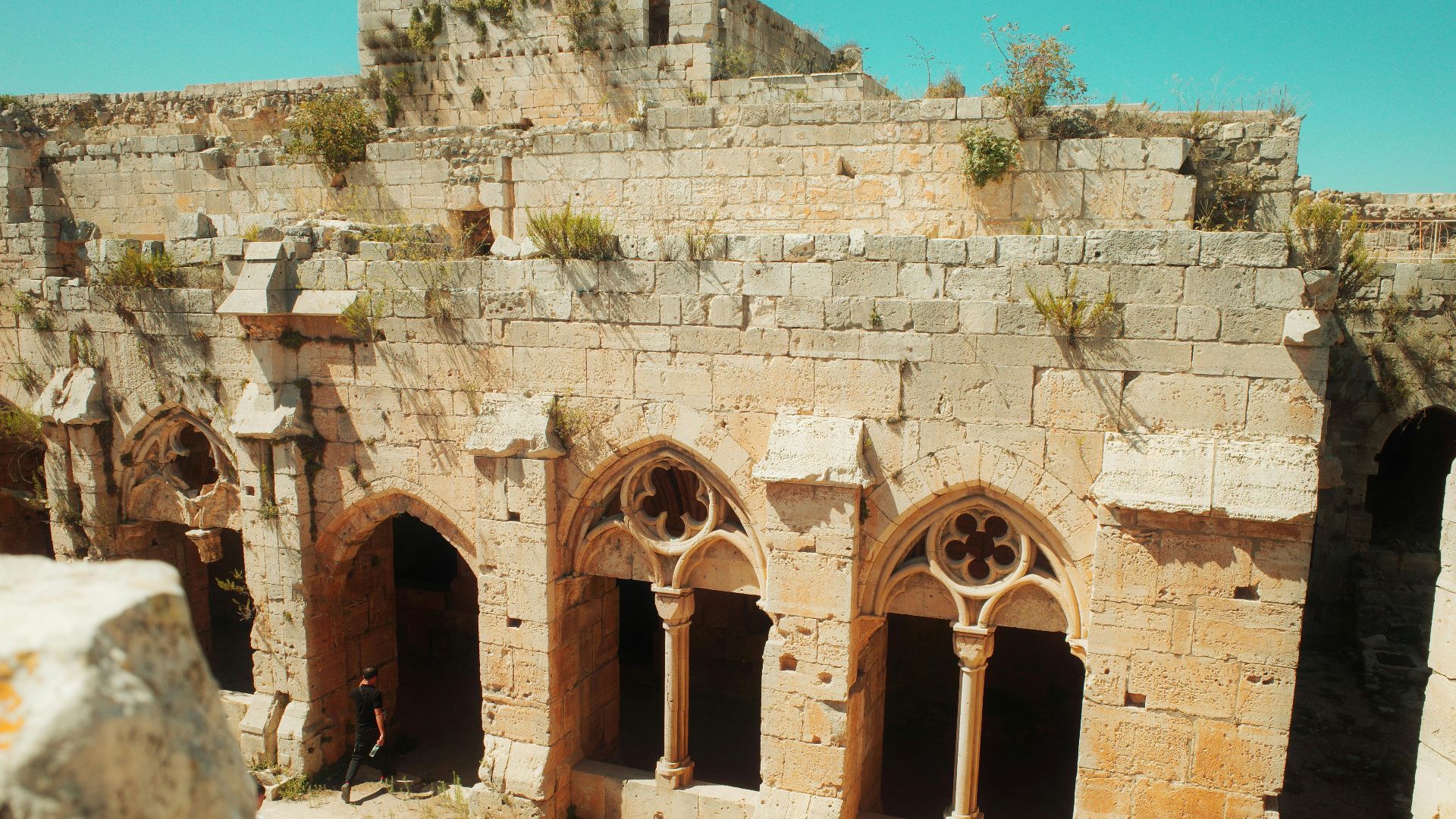 10 castles built to last & 10 cities lost beneath the sea