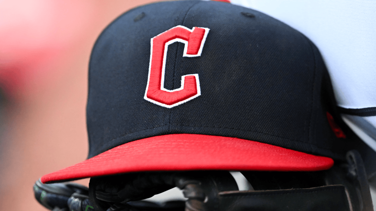MLB: Scary moment in the minors! Guardians prospect takes a line drive ...