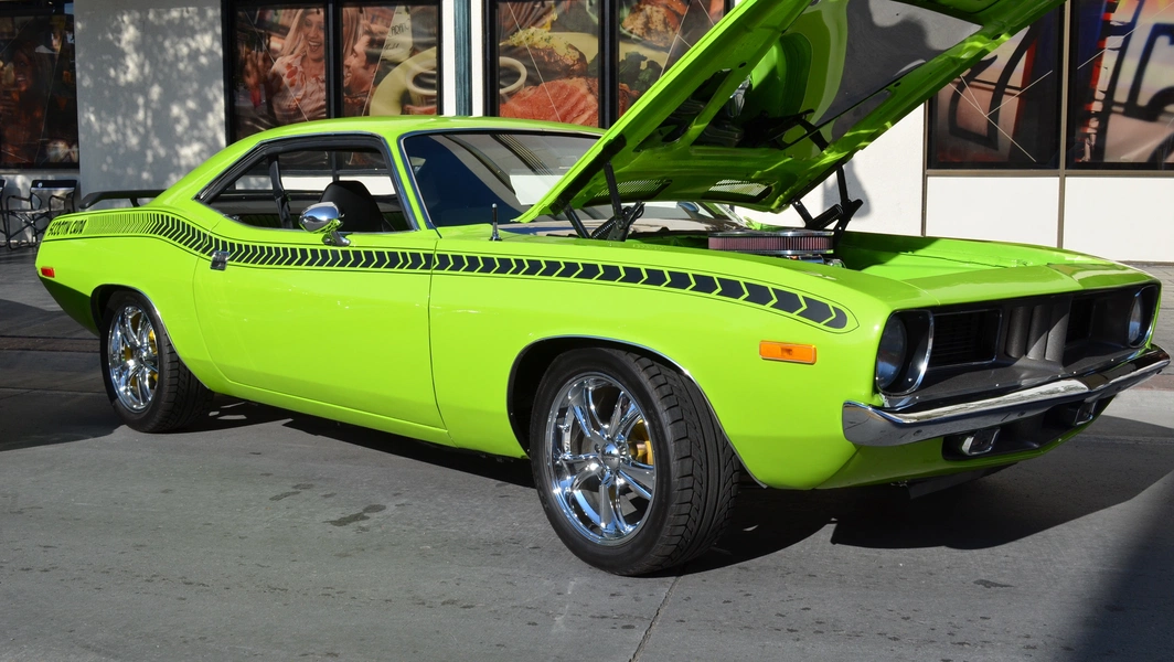 1,241HP 'Hellfish' Barracuda sale fuels restomod debate
