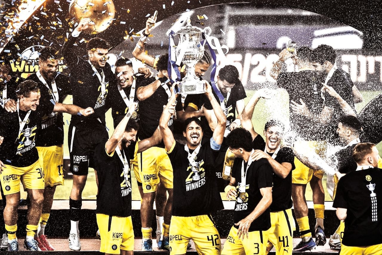 Maccabi Tel Aviv denies Beersheba double at soccer cup final