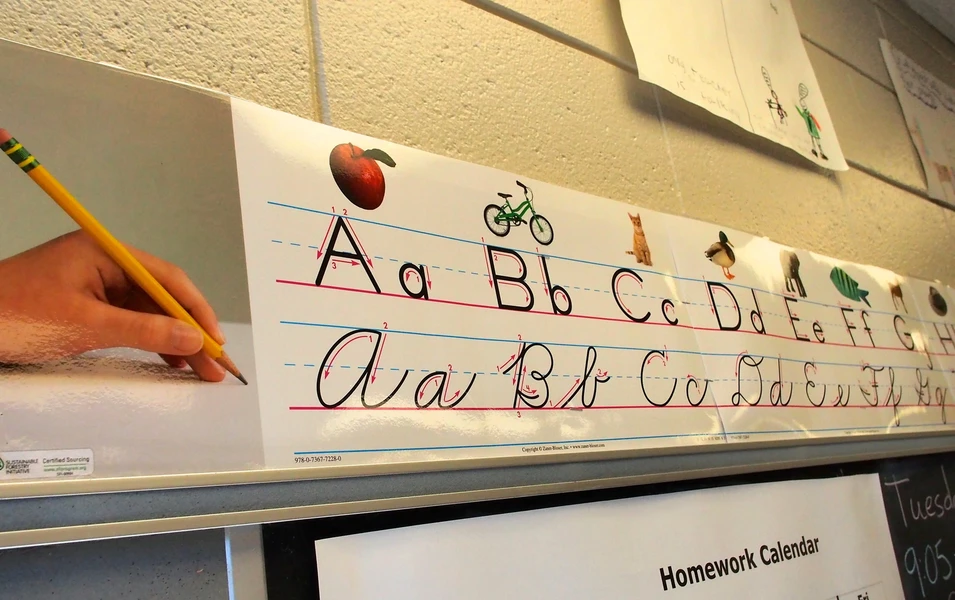 Baltimore County to reinstate cursive writing for 2nd, 3rd graders