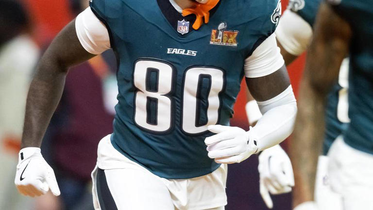 Dallas Cowboys WR retires from NFL at 28