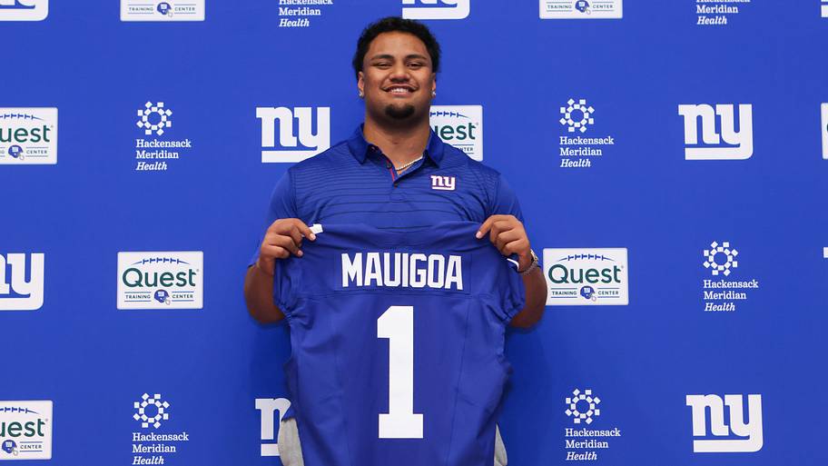 Giants lock up Francis Mauigoa on rookie deal as position switch begins