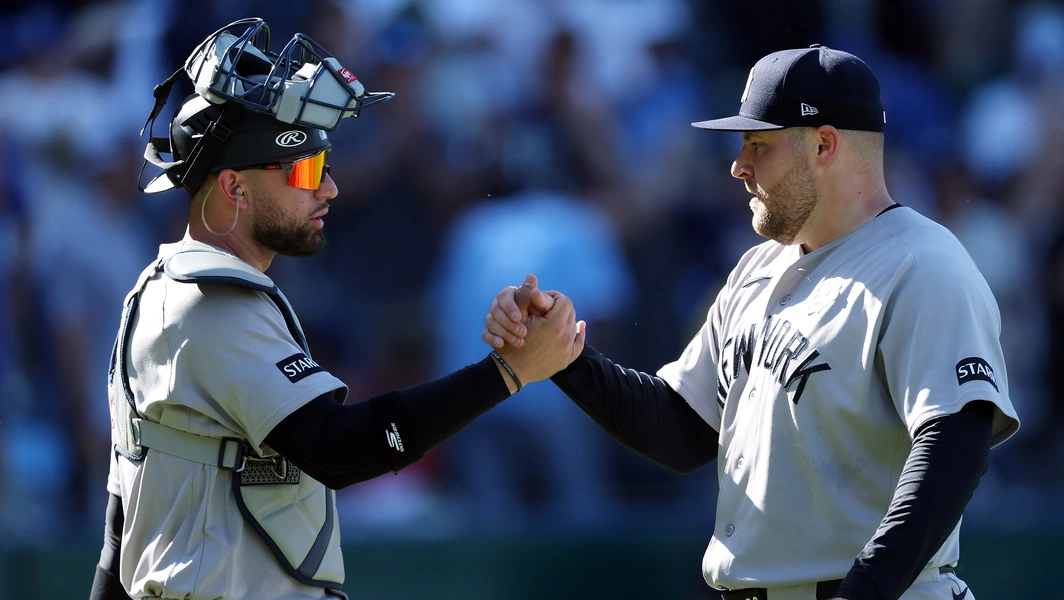 Yankees make history as all starters log multi-hit game in 15-1 win