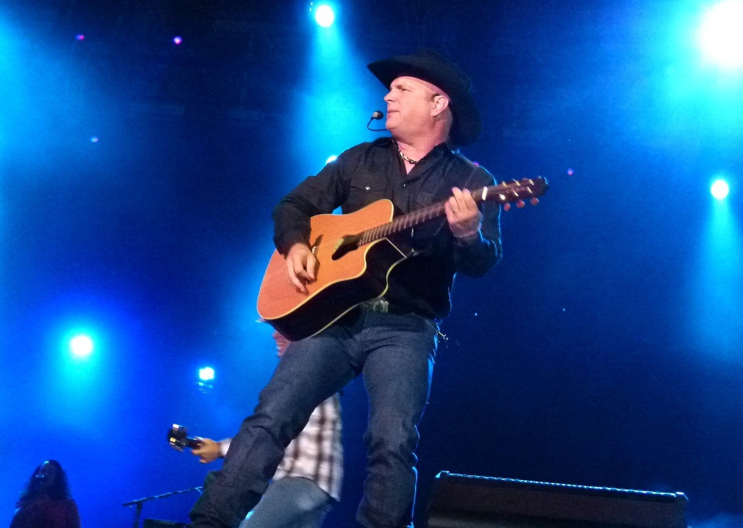 Fans still get emotional listening to Garth Brooks’ most iconic hit