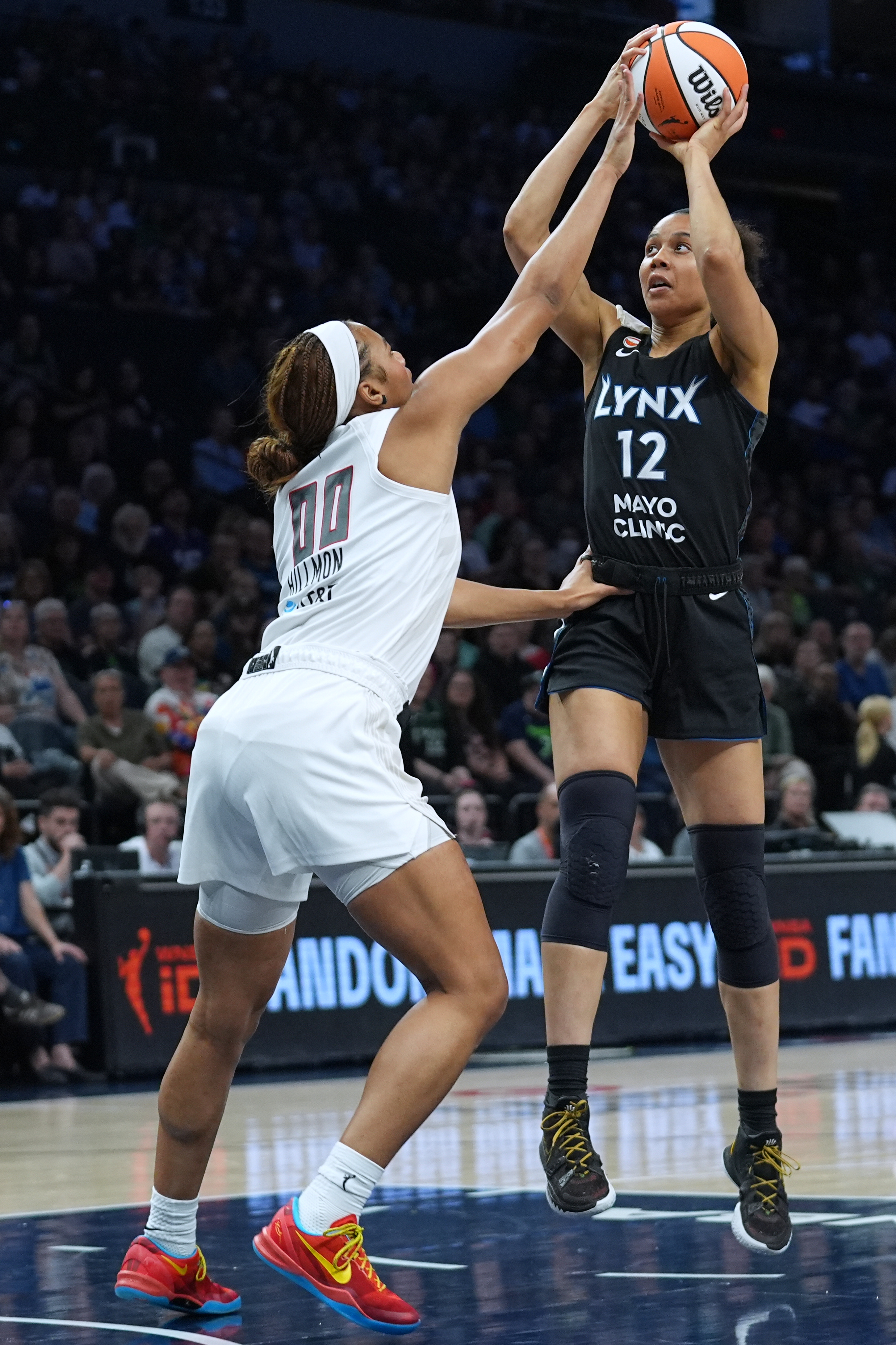 Courtney Williams scores 25, Natasha Howard adds 22 and the Lynx beat ...