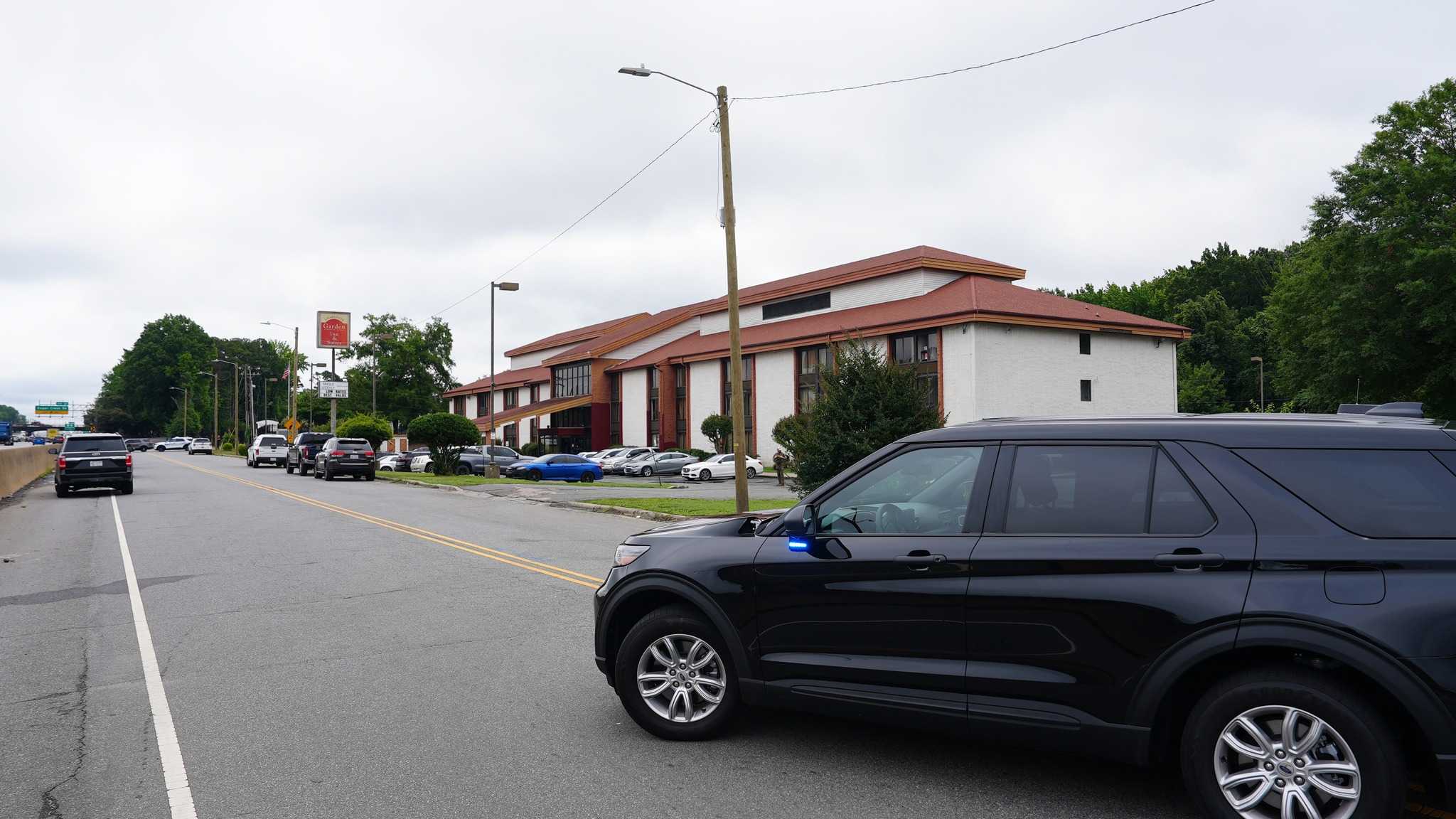 FBI investigation leads to arrests at hotel accused of serving as drug ...