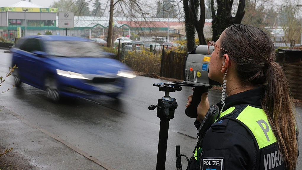 Police tighten speed tolerances as new cameras spread