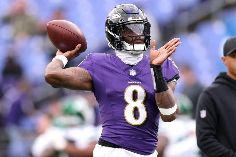 Lamar Jackson reveals he battled injuries most of last season