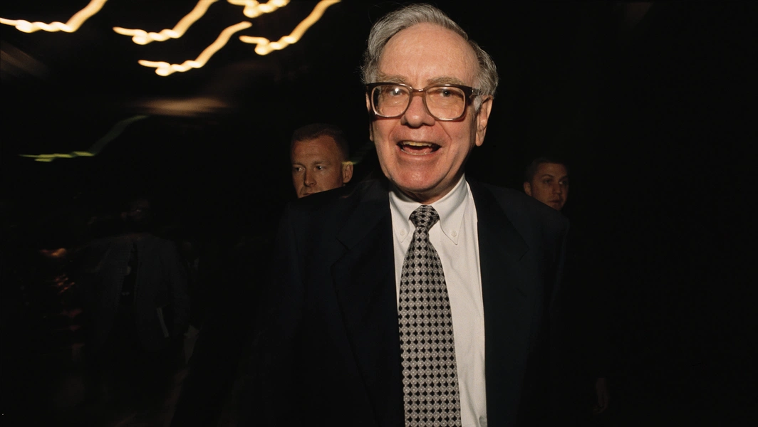 Buffett and Burry warn of overheating AI market