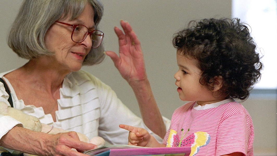 Report finds grandparents boost children's school success
