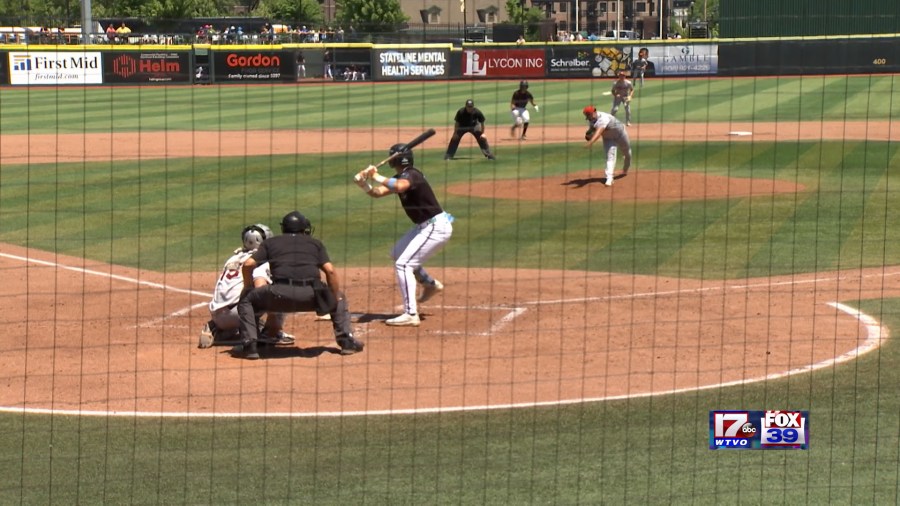 Beloit Sky Carp knock off the Lake County Captains