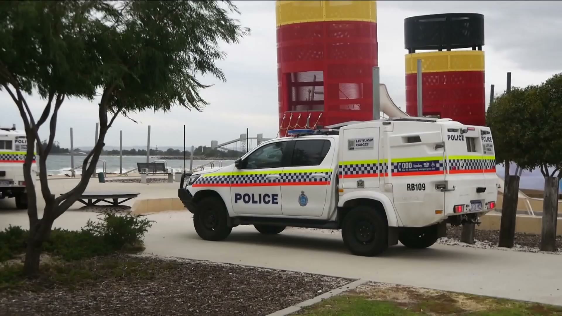 Police search for swimmer missing at Koombana Bay in Bunbury
