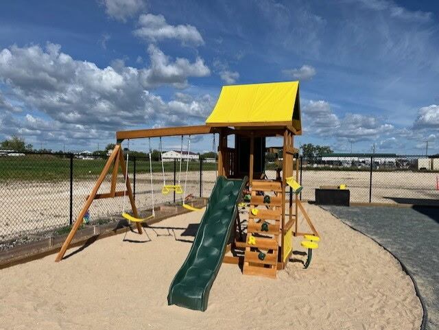 Man, 35, arrested in Winnipeg after theft of child-care centre play ...