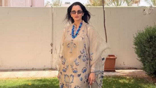 Sania Mirza celebrates Eid in style, wears elegant floral suit by ...