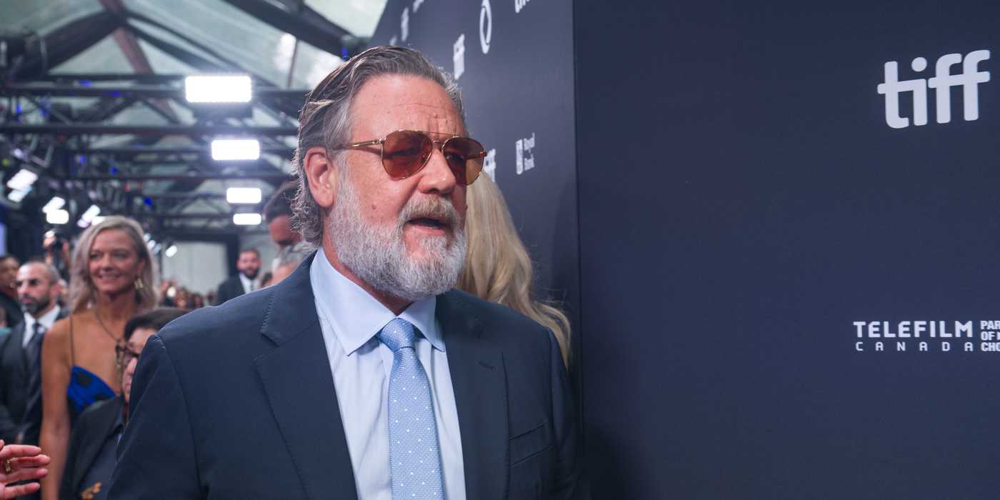 Russell Crowe speaks out after his Paris hotel confrontation goes viral