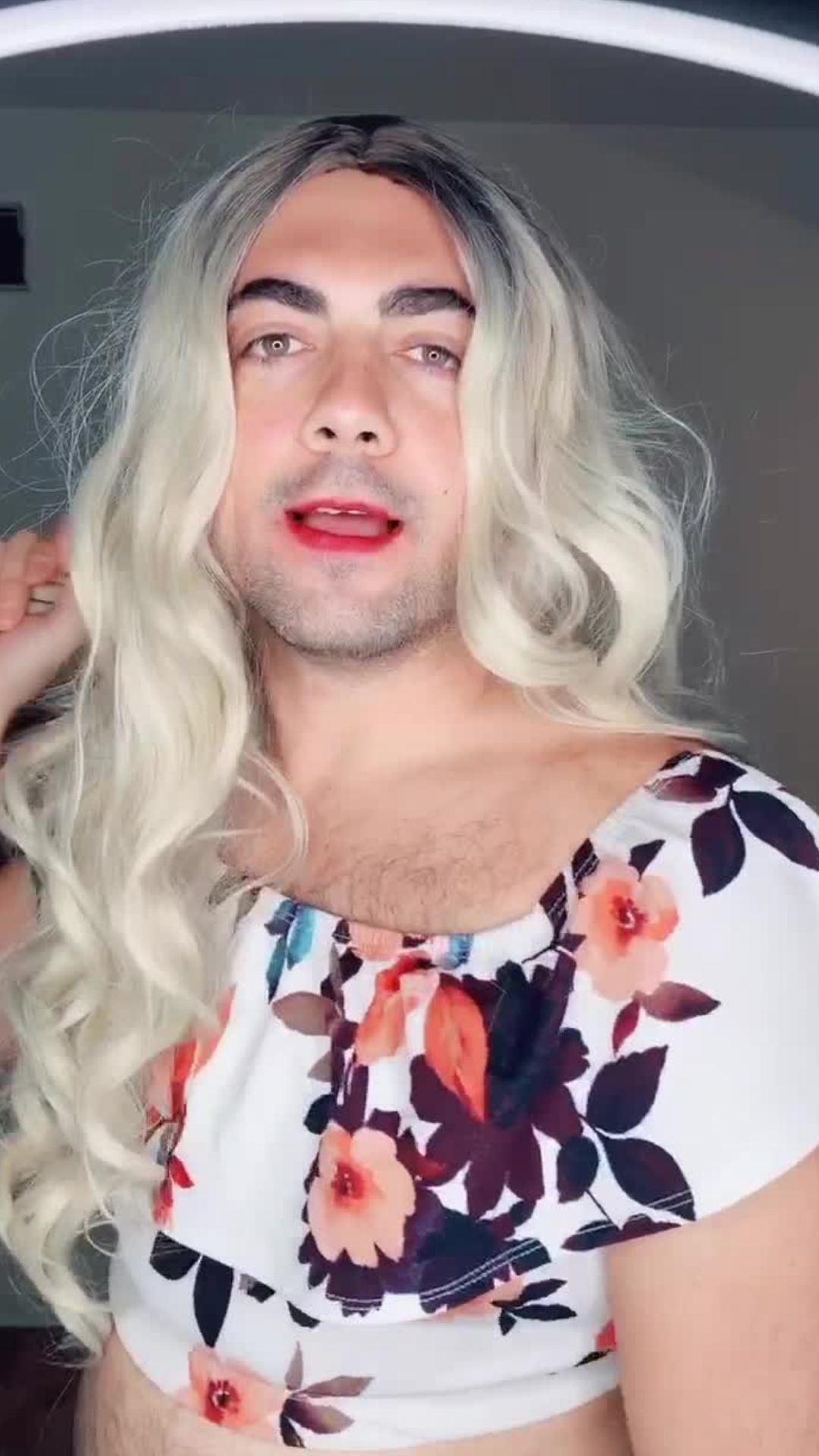 Hilarious wig-on attitude: Husband challenge gone wild