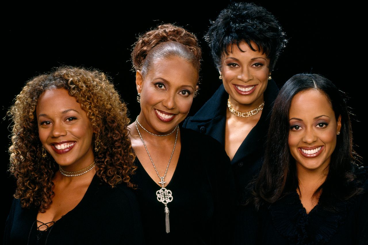 Half & Half star Essence Atkins reunites with TV mom Valarie Pettiford ...