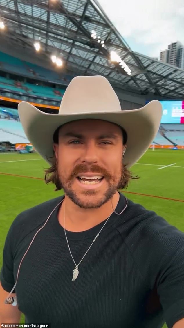 Meet the Aussie musician who was accused of performing the 'worst ...