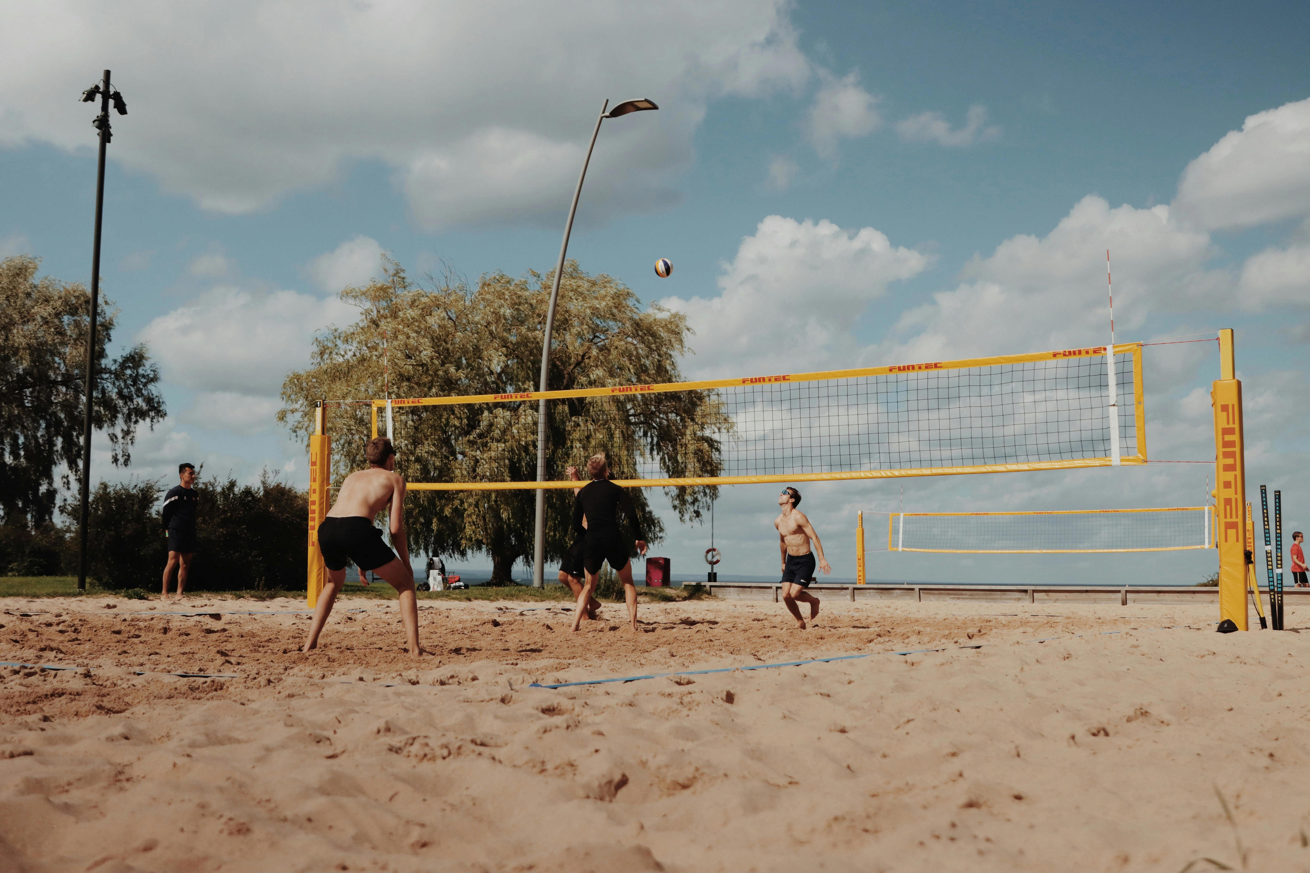 10 health benefits of playing volleyball by Health Fitness Revolution