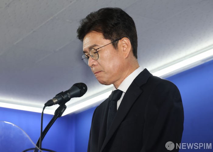정원오 후보, 기자간담회서 발언 준비