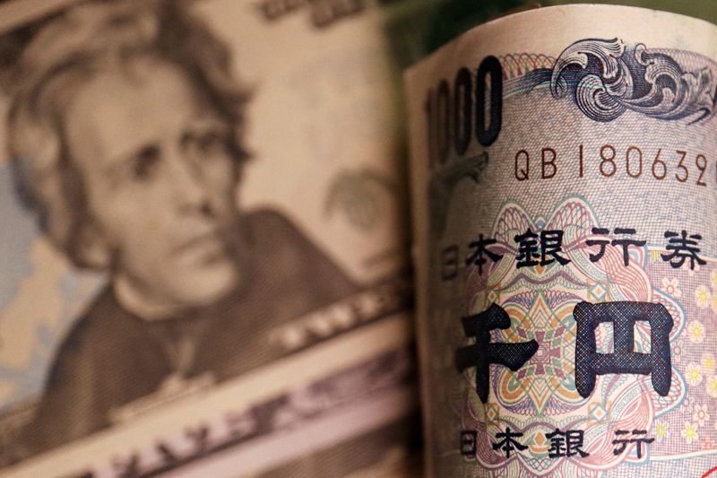 Dollar climbs to one-week high as Gulf tensions flare
