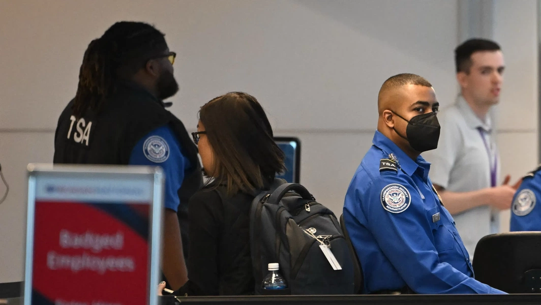 Atlanta to study privatizing airport security amid TSA overhaul