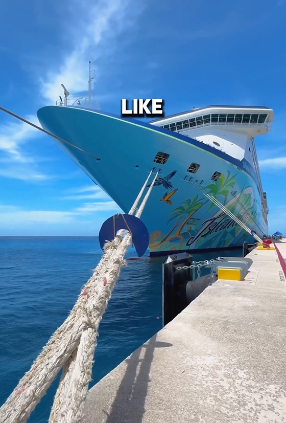 Food on a budget cruise line | Honest cruise dining experience
