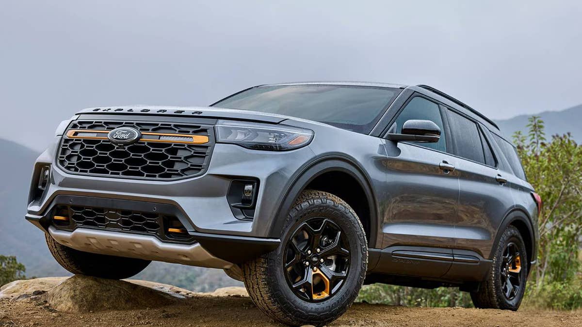 Ford rolls out attractive Explorer lease employee pricing for everyone ...