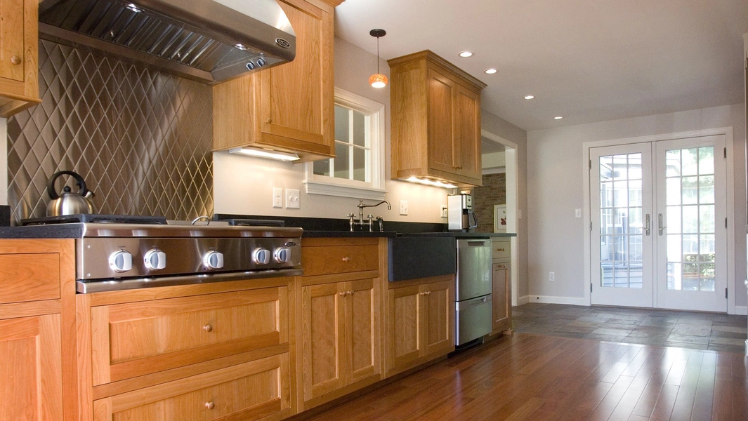 Designers move away from cool gray kitchen floors in 2026