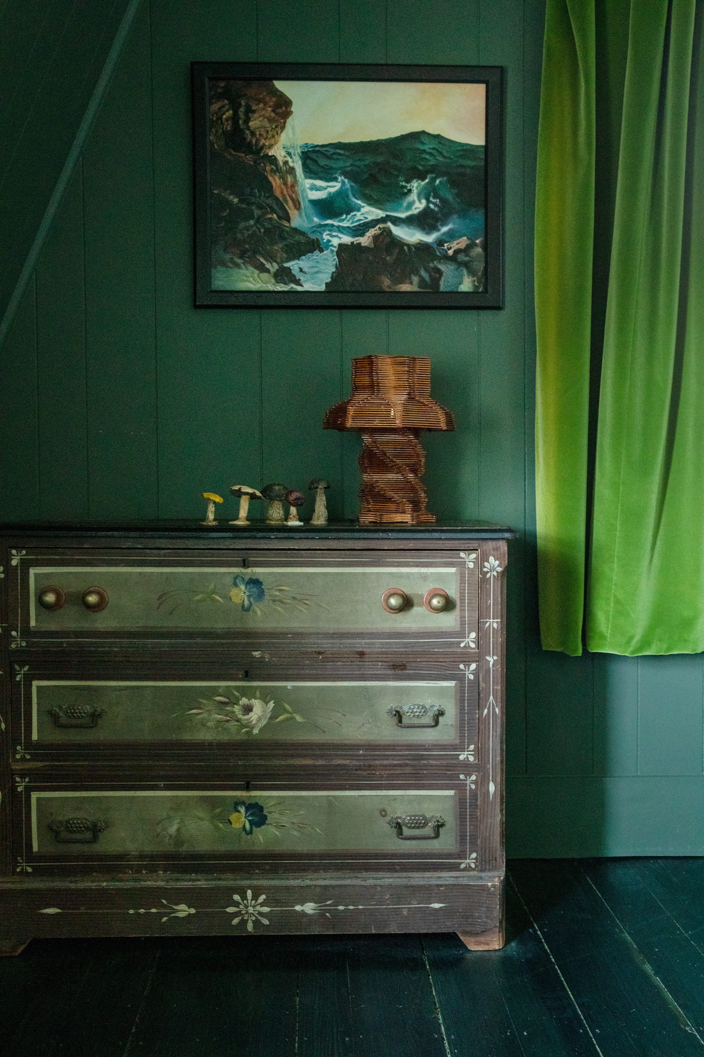 The best green paint colours for small spaces — from calming sage to ...