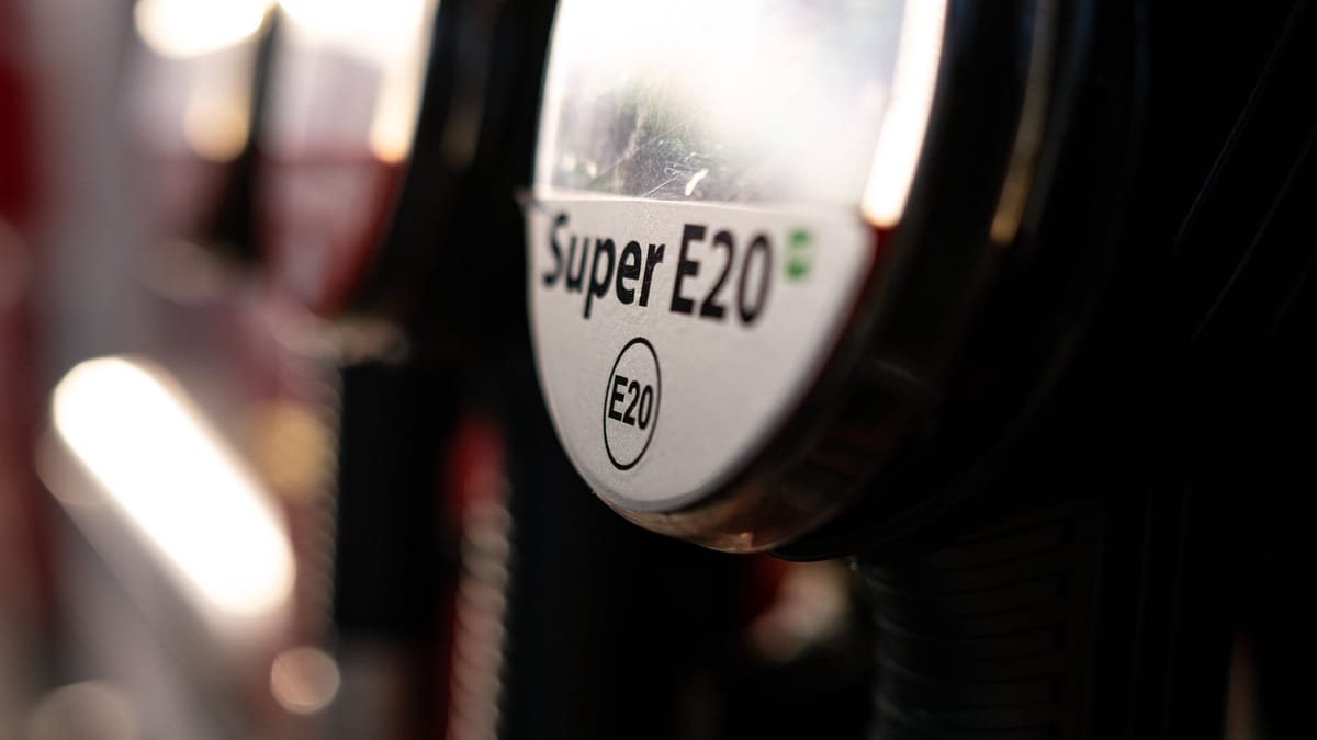 E20 könnte Sprit günstiger machen – doch es gibt Probleme