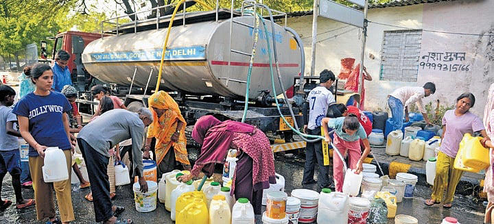 Delhi water crisis worsens as Wazirabad level drops, supply hit despite ...